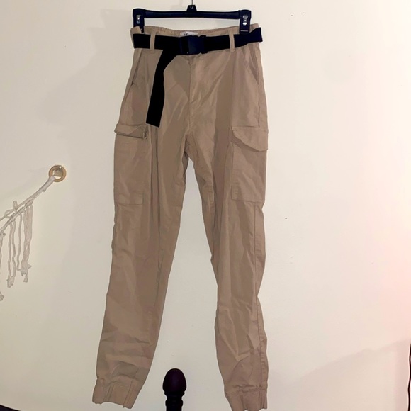 refuge | Pants & Jumpsuits | Refuge Cargo Pants With Belt | Poshmark